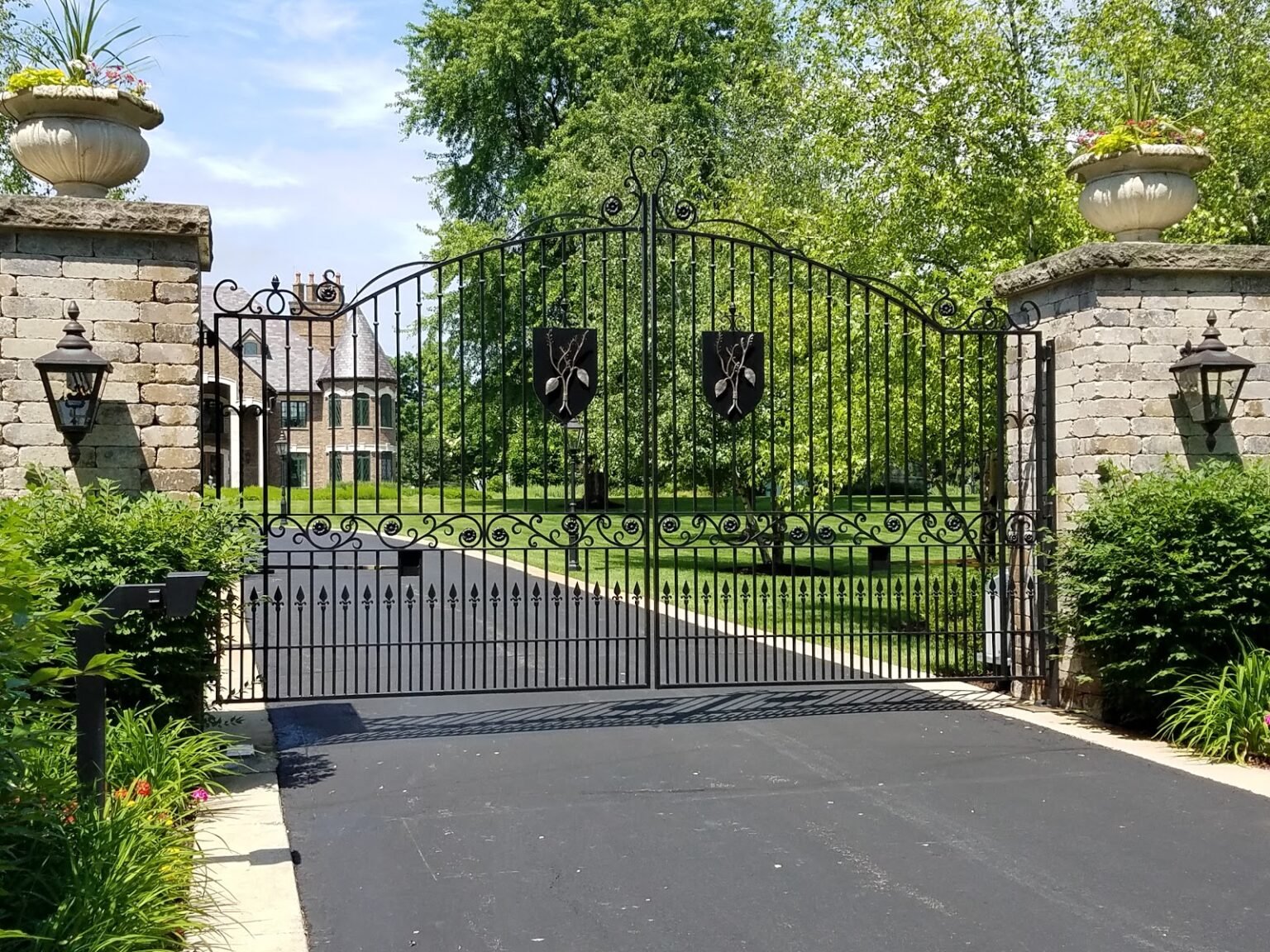 Main gate design 2022 with price - INDIAN BAAZAR